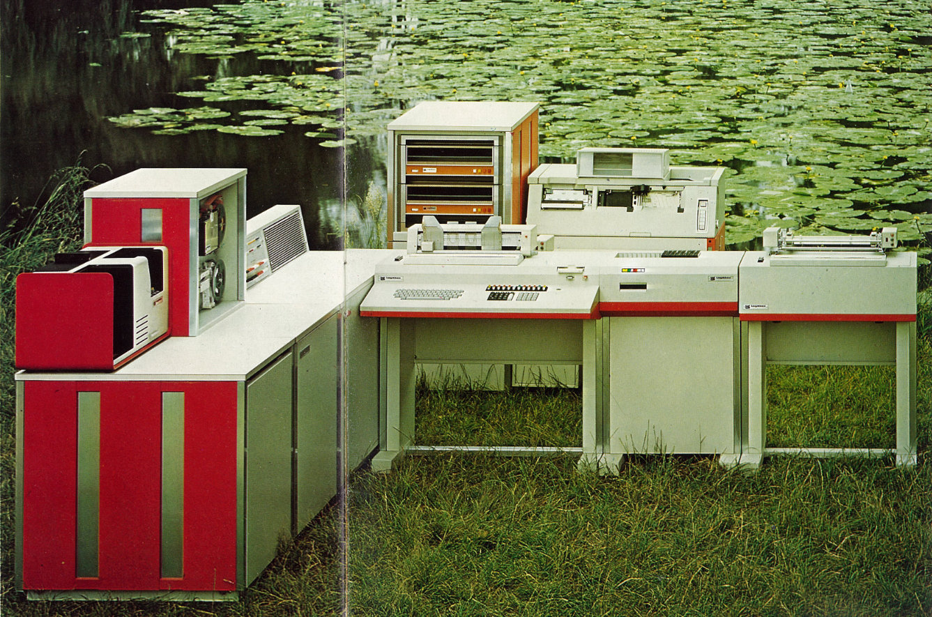 1983 LogAbax Hyper 32 : a 32 bits French mini - Hardware - Retro Computing